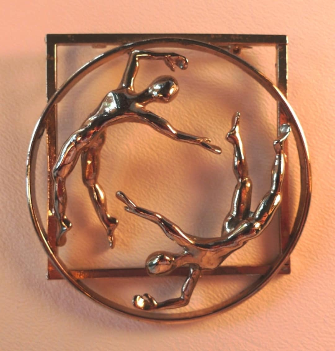 Vintage Dancer Circle Brooch Ballerina/dance/tap/jazz/art - Etsy