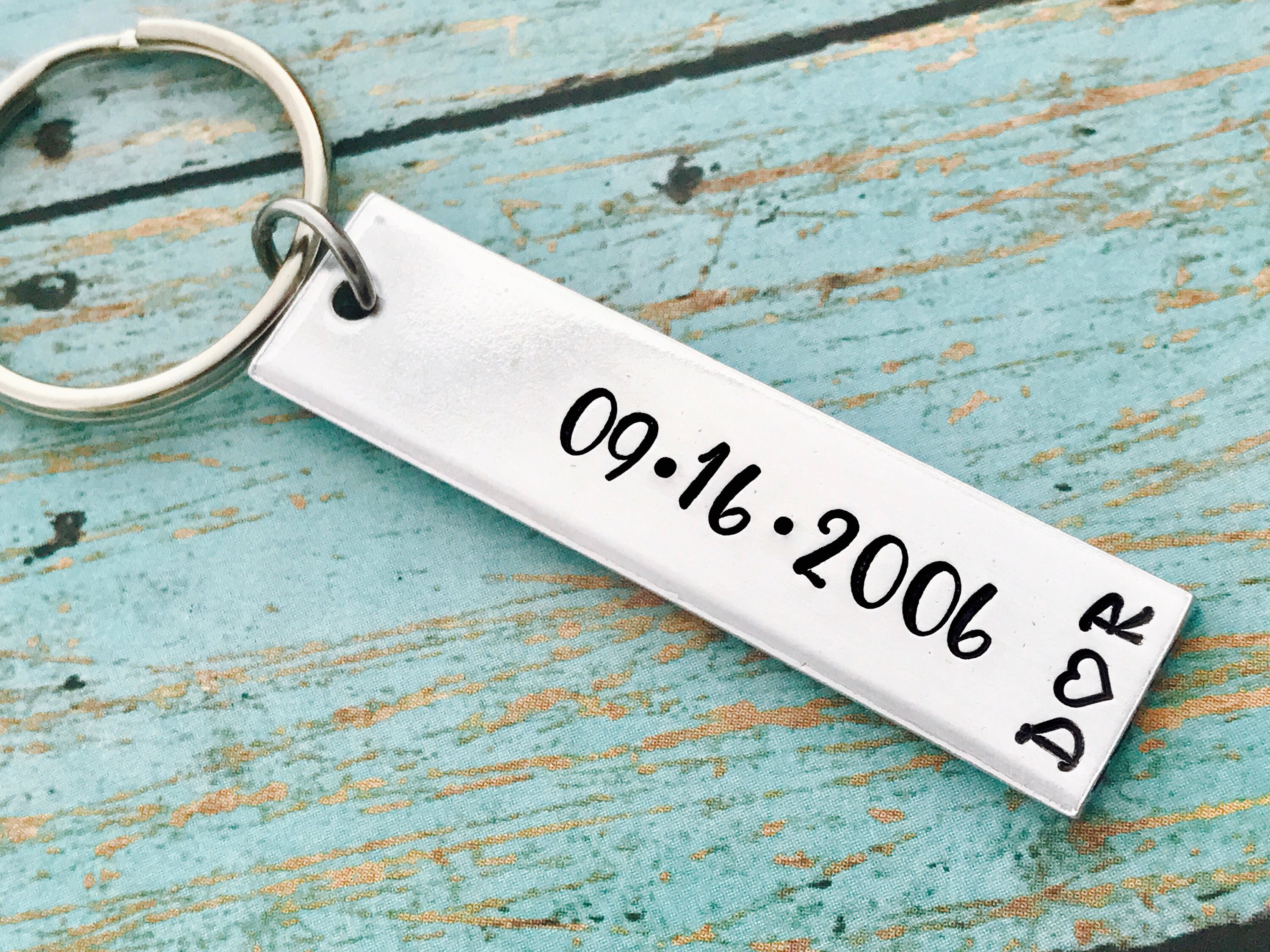 Special Date Keychain With Initials Anniversary Gift - Etsy