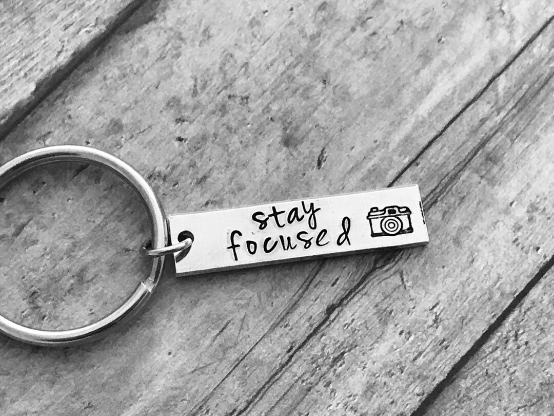 Photographer Gift With Camera - Stay Focused - Camera Keychain - Great ...