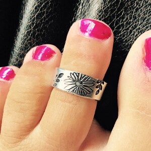 Toe Ring Floral - Hand Stamped Toe Ring - Adjustable Toe Ring - Very ...