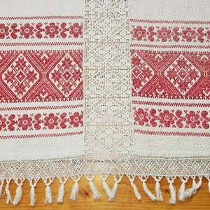 Vintage Romanian Handwoven and Handembroidered Tablecloth / Bedspread ...