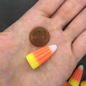 3D Fake Candy Corn Resins, Set of 20, Artificial Candy Corn ...