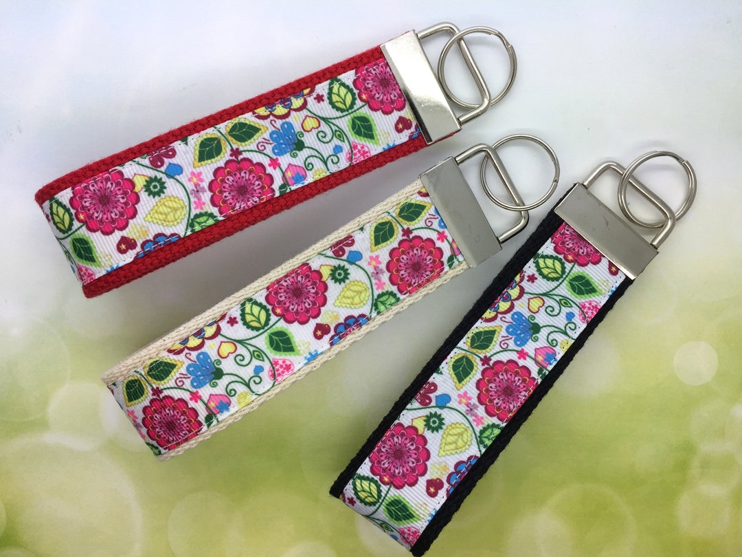 Flower Key Fobs, Floral Keychains, Retro Flower Keyring Wristlet ...