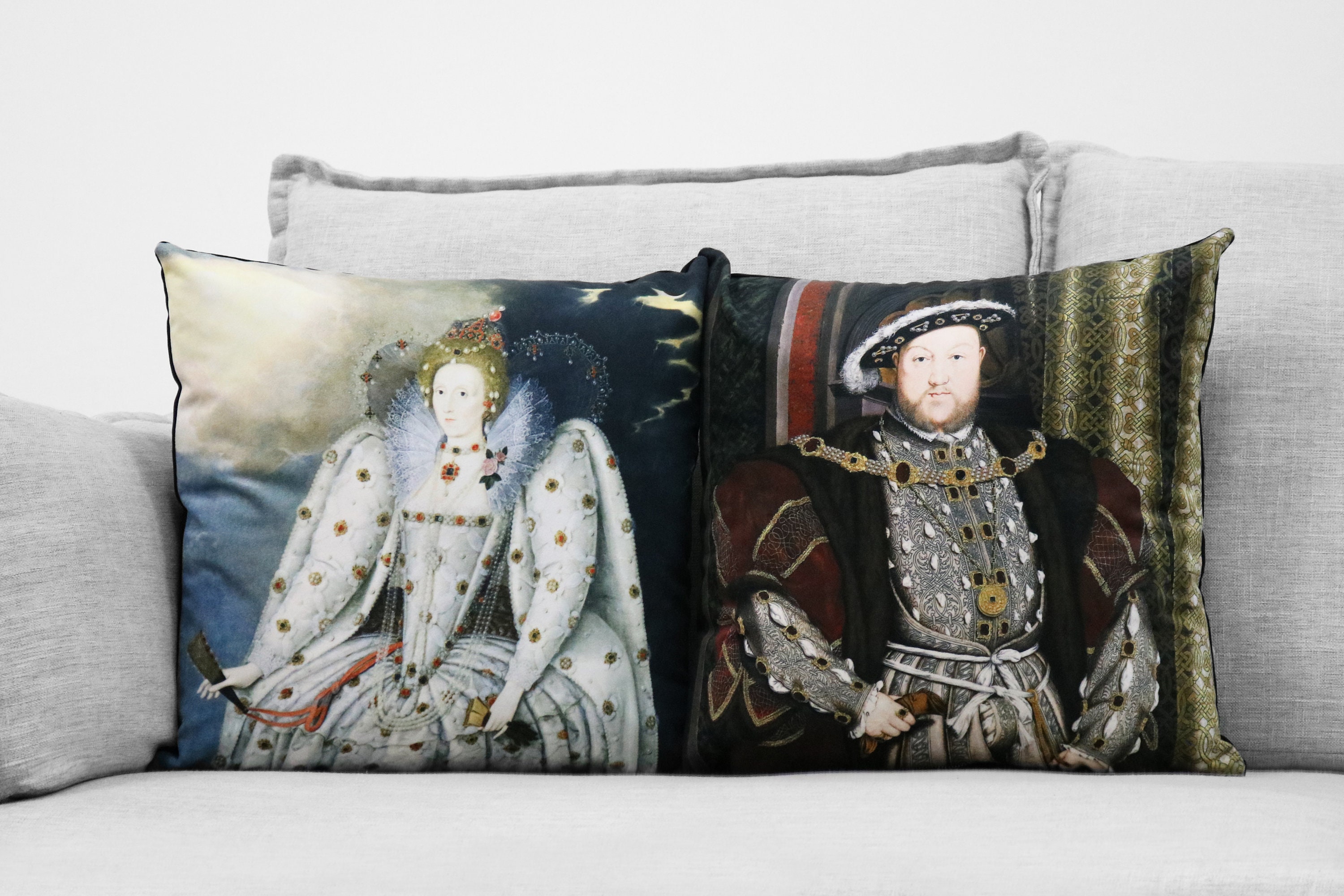 Queen Elizabeth I & King Henry Viii - Set of 2 - 18" Velveteen Pillow ...