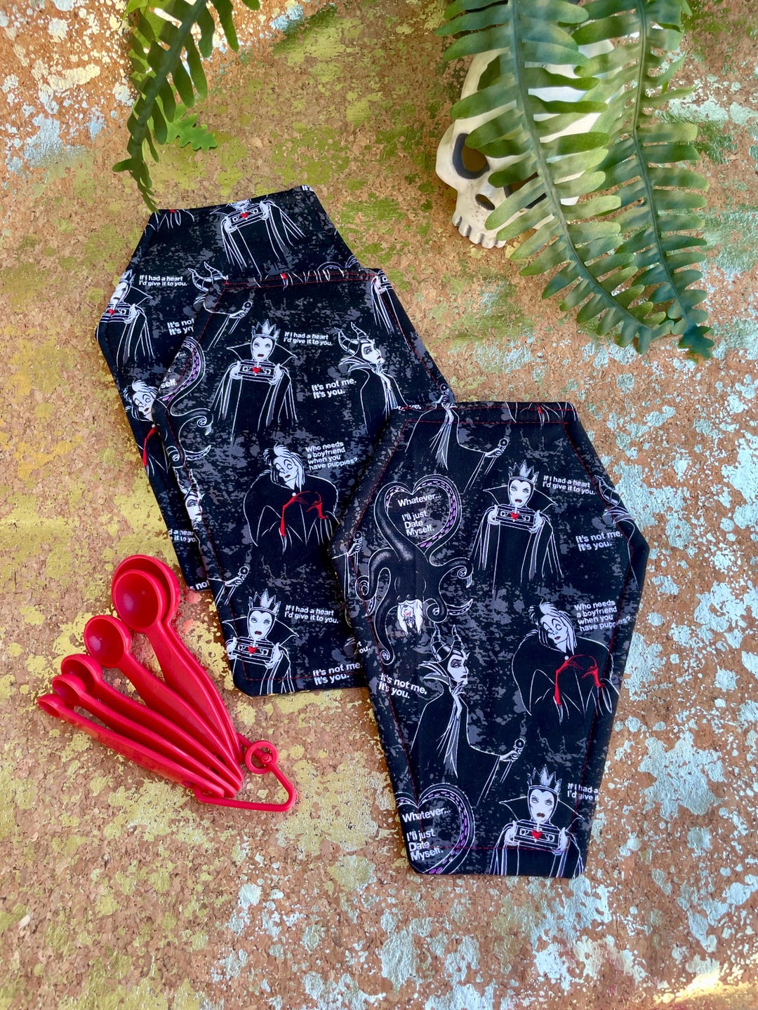 Evil Villain Coffin Shaped Hot Pads, Kitchen Essentials, Gifts for ...