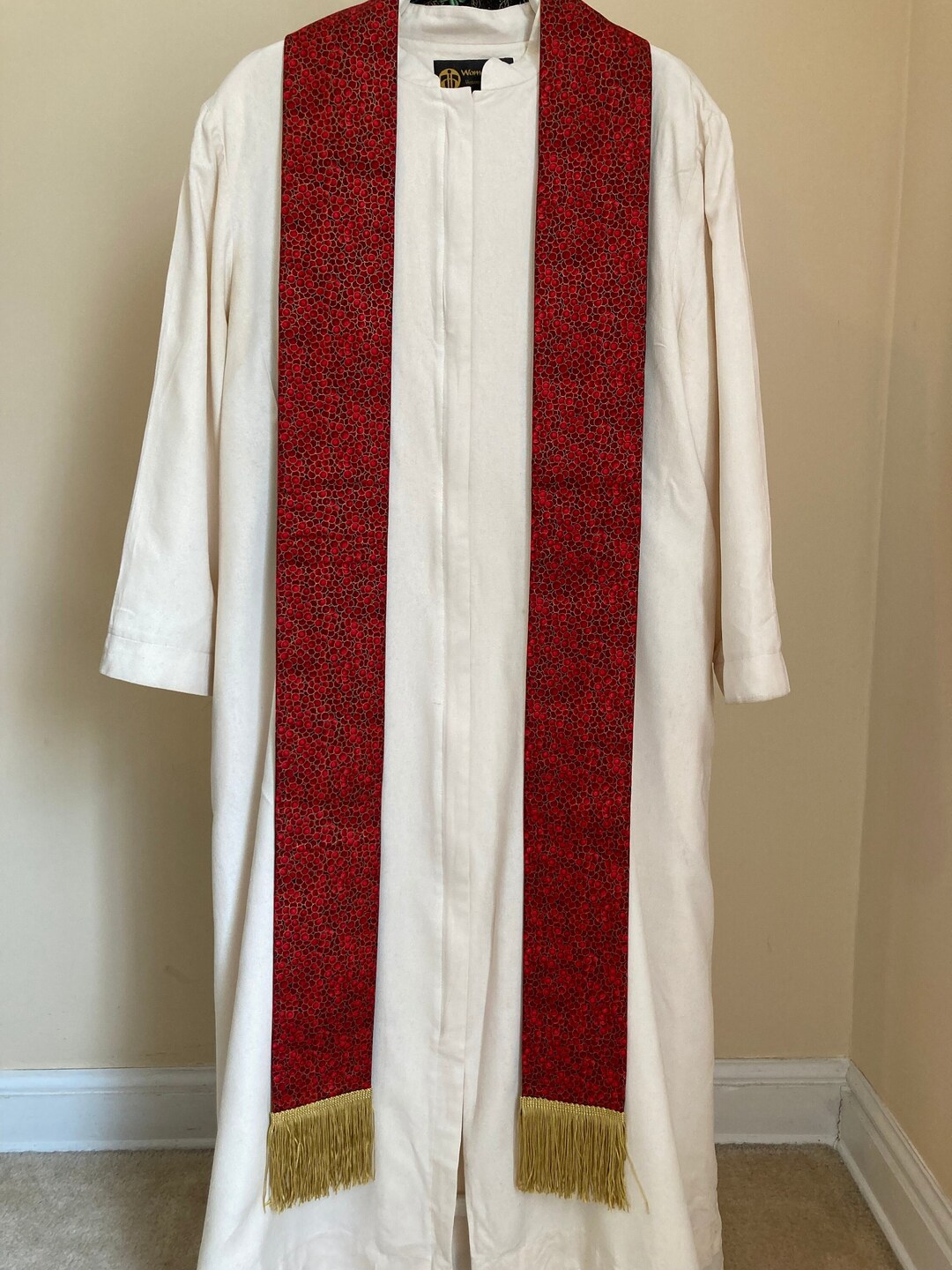 Clergy Red Stole: Gold Pebbles and Red Roses - Etsy