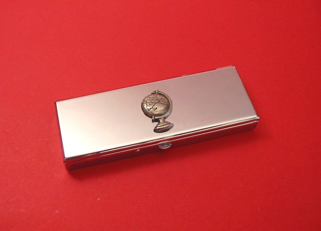 World Globe Design Seven Day Chrome Pill Box - Medication Organiser ...