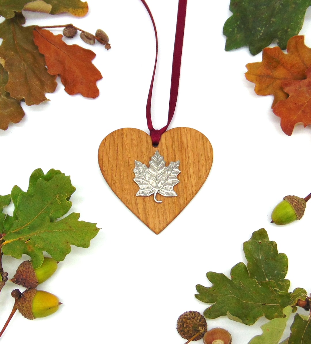 Maple Leaf Design Oak Wooden Heart Decoration Ornament - Maple Leaf ...