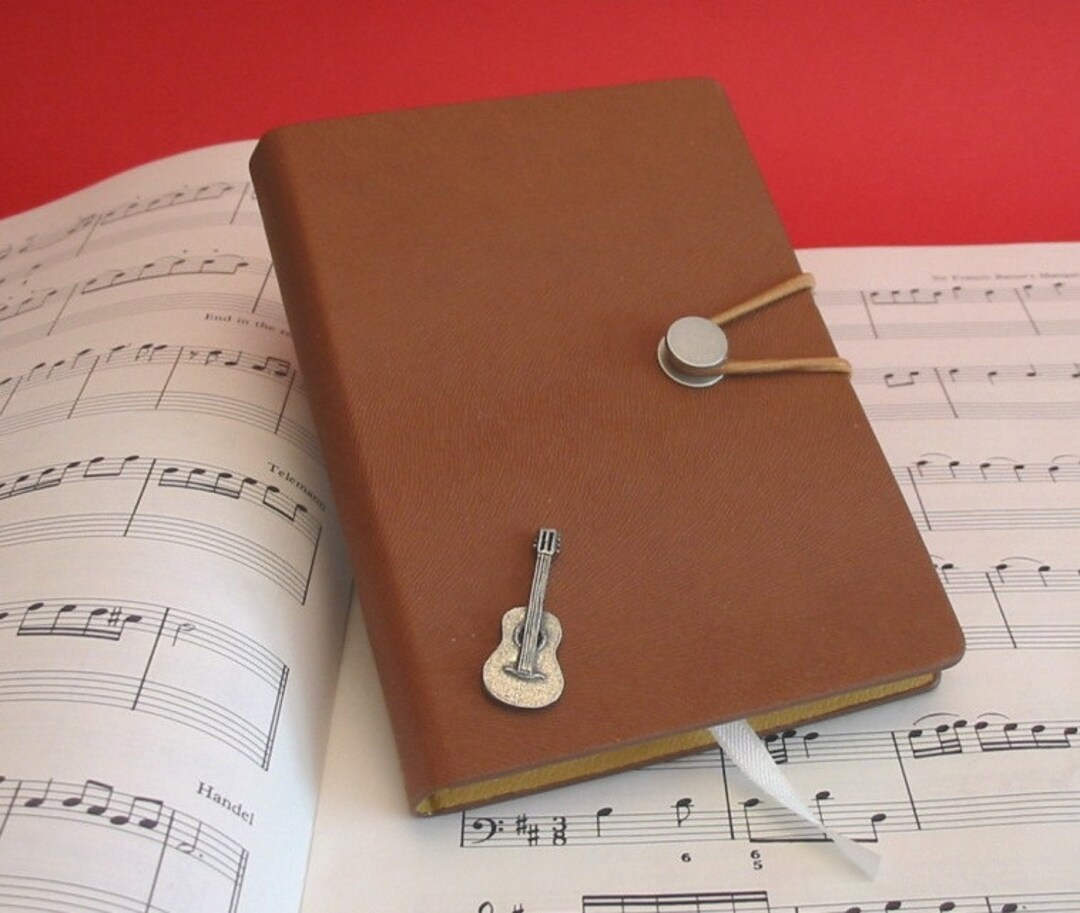 Acoustic Guitar Design A6 Tan Notebook - Music Journal - Christmas Gift ...