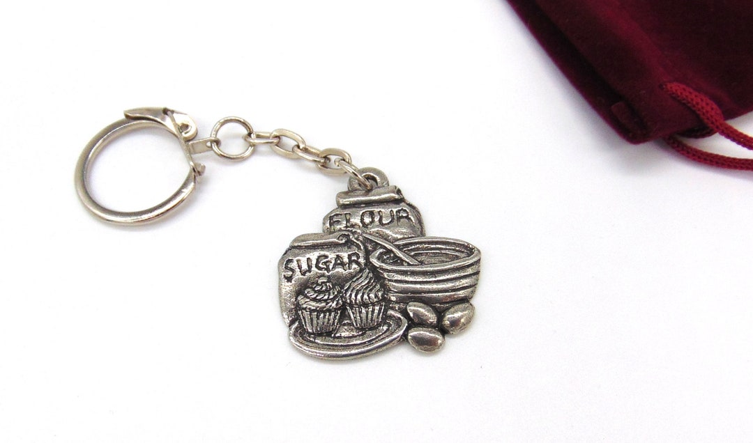 Baking Design Pewter Keyring - Baking Keychain - Baking Lover Gift ...