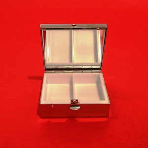 Claddagh Design Square Chrome Mint / Pill Box Small Trinket Box Pill ...