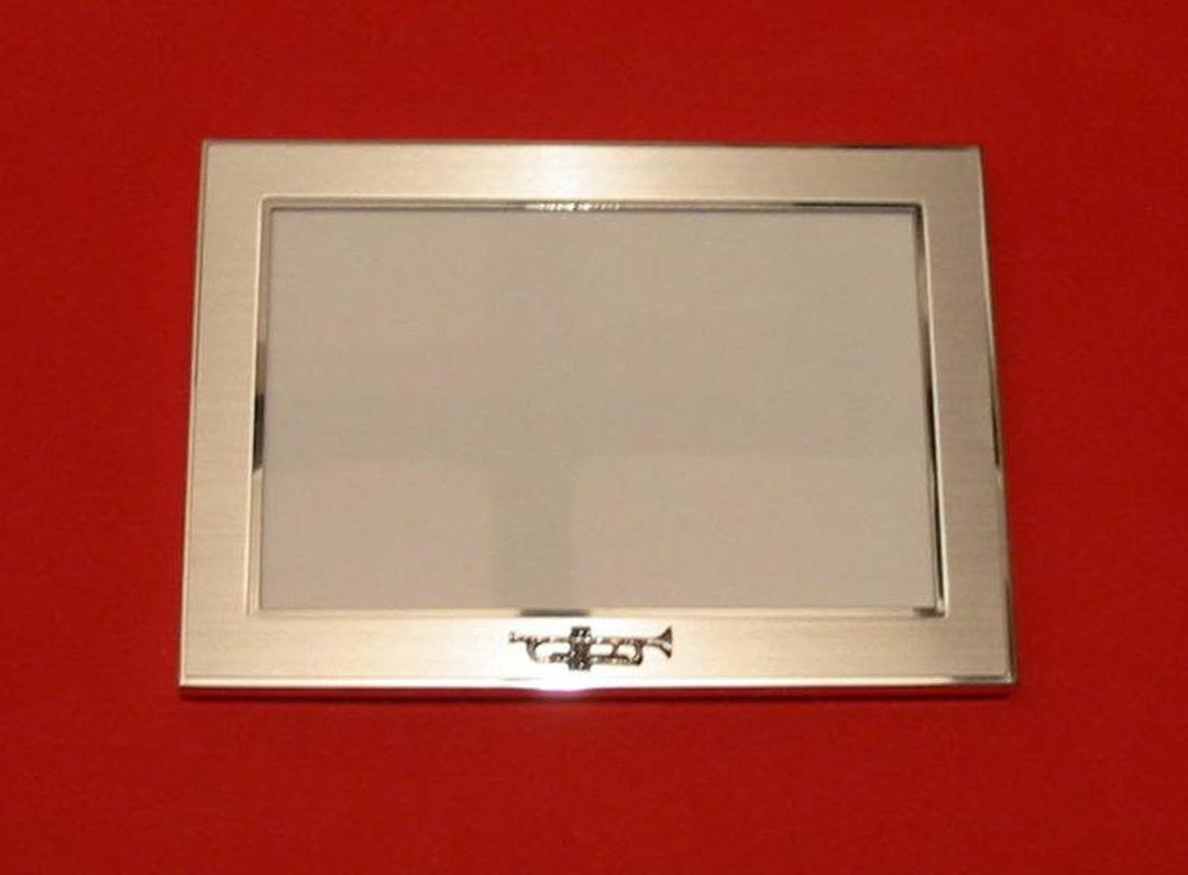 Trumpet Picture Photo Frame 4" X 6" Landscape Picture Frame With Hand ...