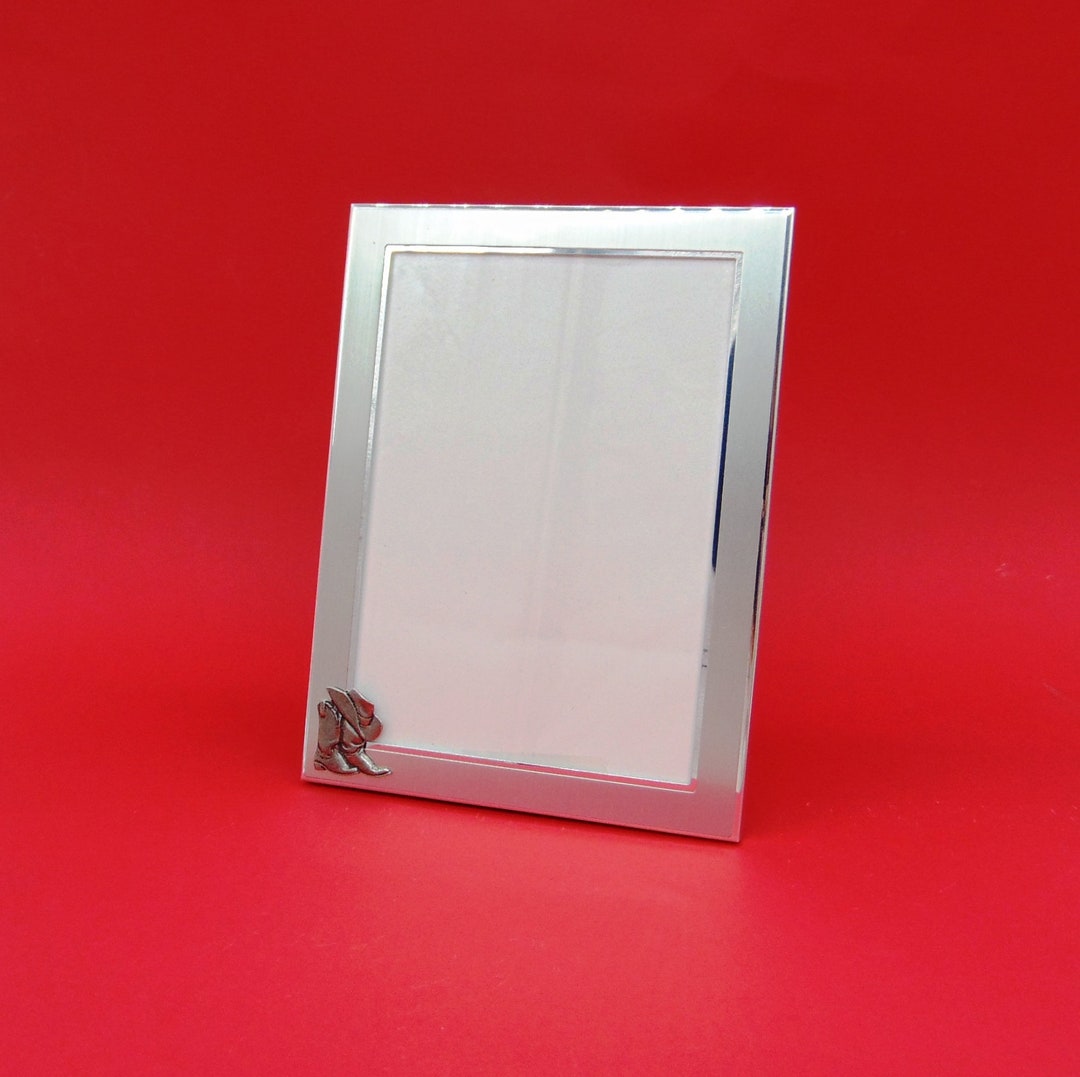 Cowboy Boots and Hat Design 7" X 5" Picture Frame - Portrait Photo ...