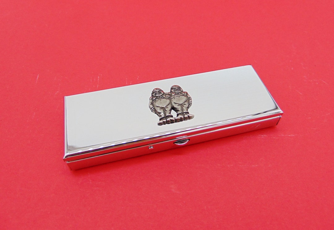 Tweedle Dee and Tweedle Dum Design Seven Day Chrome Pill Box - Alice in ...