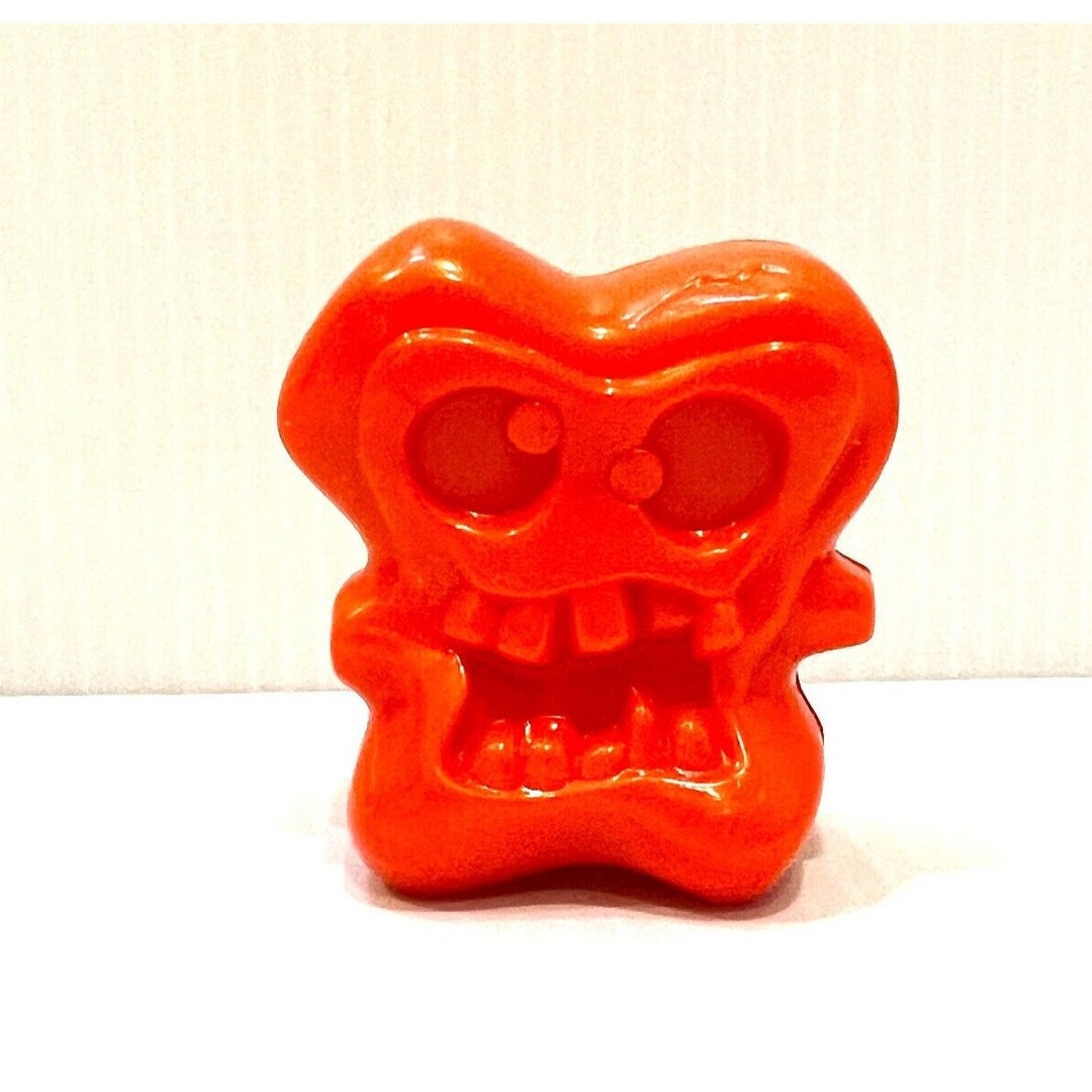 Mcdonald's 2000 Crazy Bones RASKULL SKULL Orange Halloween Monster ...