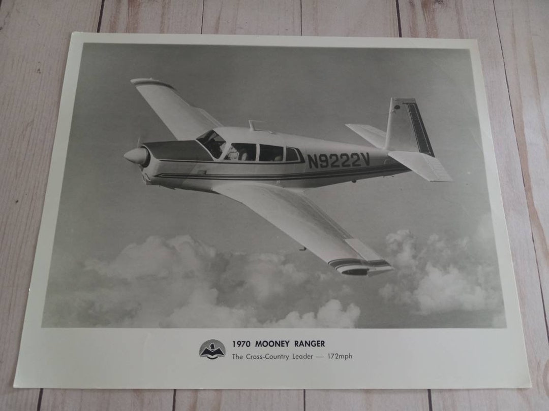 Vintage 1970 Mooney Ranger Airplane 8 X 10 Promotional Glossy Black and ...