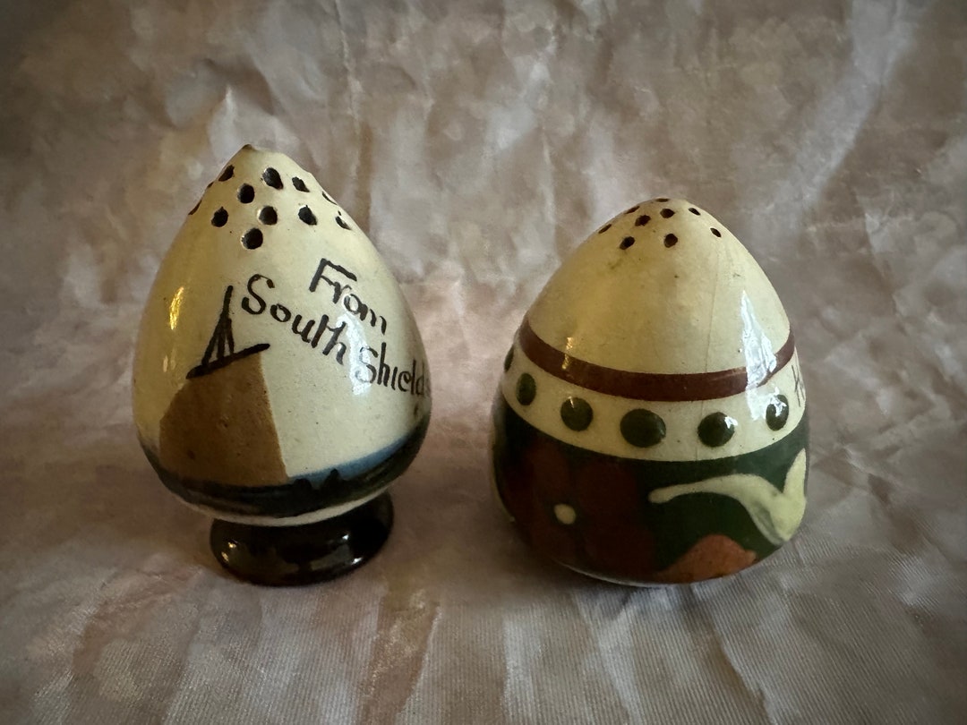 Torquay Salt & Peppers~ Motto Ware Devonware West Country Pottery ...