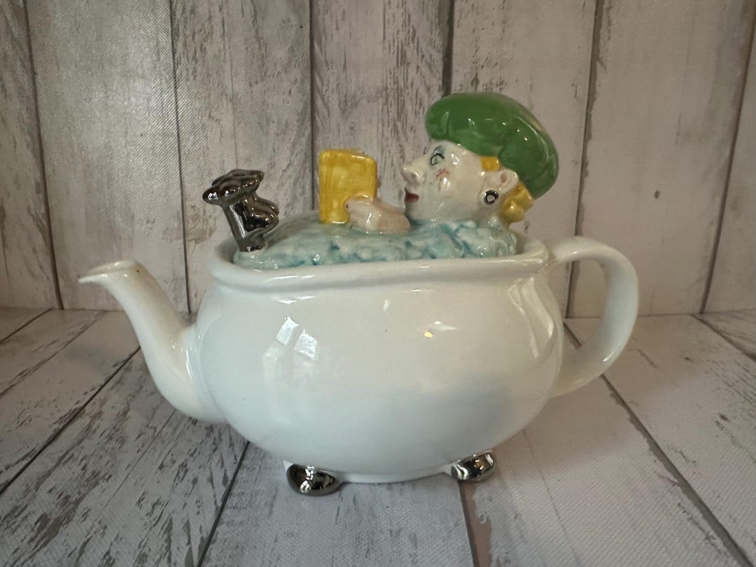 Vintage Novelty Teapot Lady in Bathkitsch Price Kensington Decorative ...