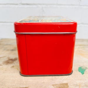 Vintage Tin Biscuit Box - Candy Box - Storage - Baked Goods - Gift Wrap ...