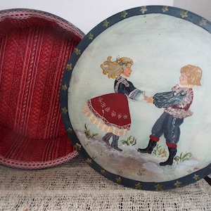 Large 12" Folk Art Dancers Bent Wood Box Cloth Lined Box Hand Painted ...