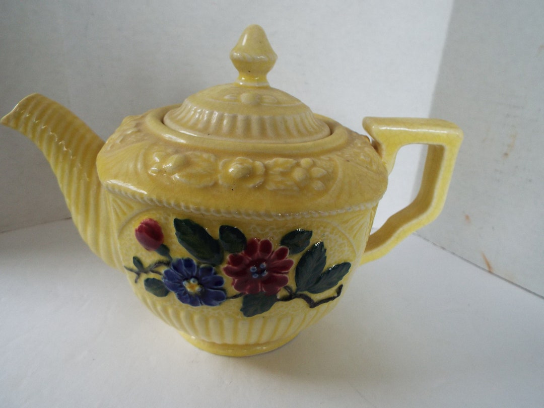 Antique 1930s Yellow Japanese Majolica Teapot Blue Red Flowers Green ...