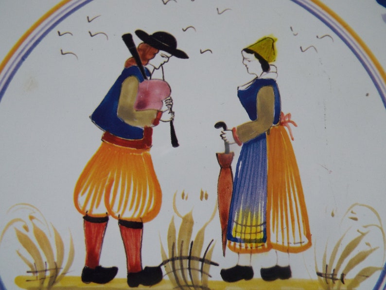 Quimper Metal Cookie Box HB Henriot Massilly France Paris Apartment ...