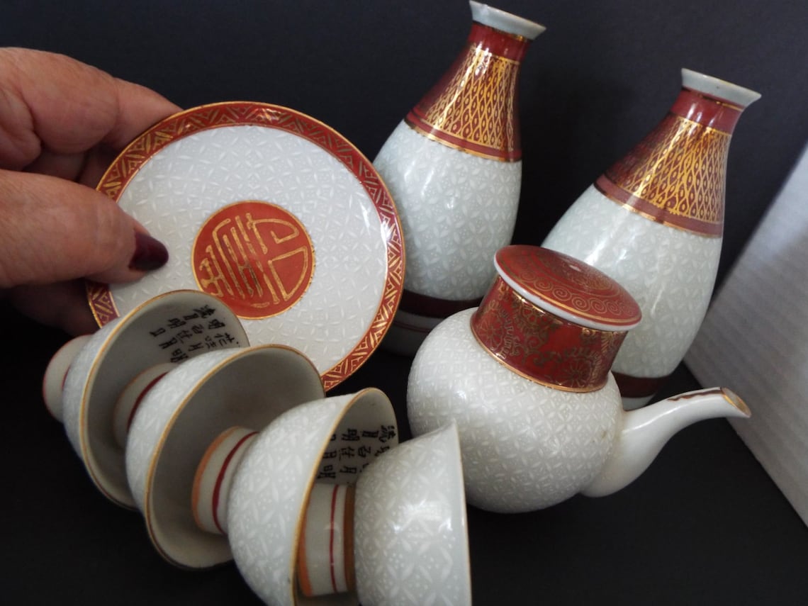 1950s Japanese Kutani porcelain tea set Sake set 9 pieces - Etsy België