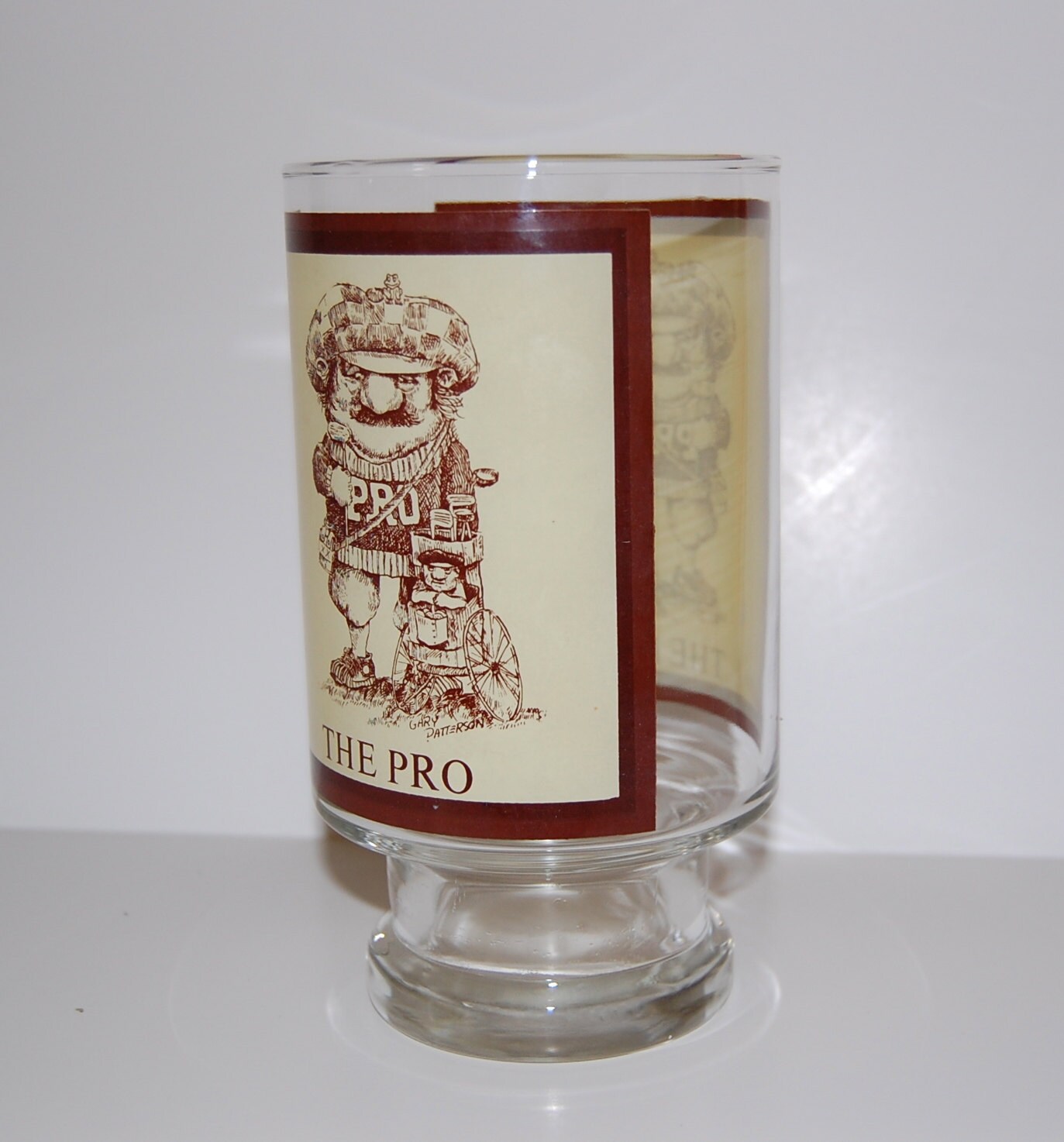 Pro Golfer From the © THOUGHT FACTORY ~ Golfer Gift ~ Large Beverage ...