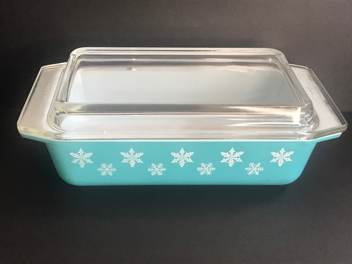 Vintage Space Saver Pyrex With Lid Casserole Snow Flakes - Etsy