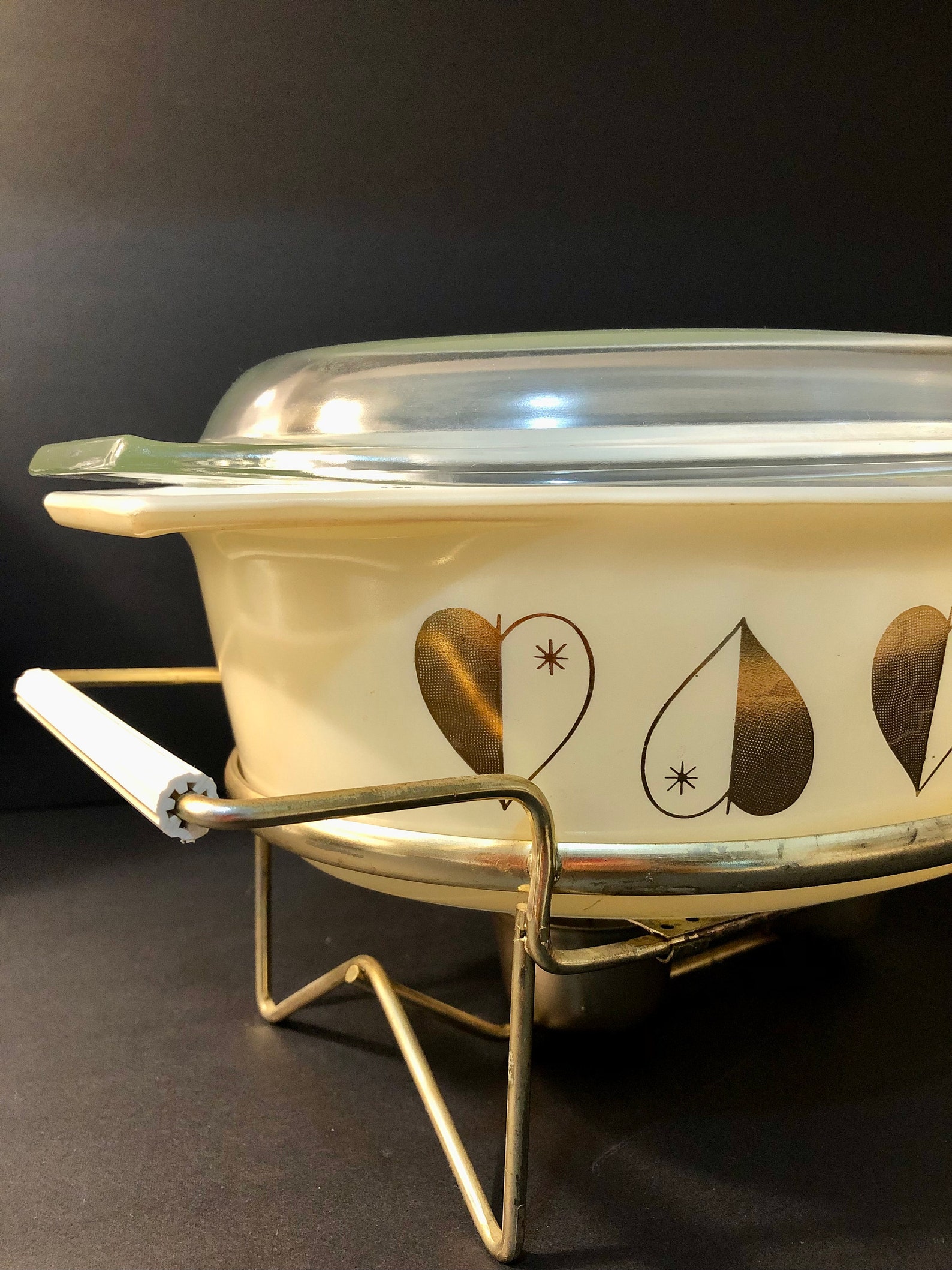Vintage Pyrex Golden Hearts Casserole Dish With Lid & Candle Warmer ...