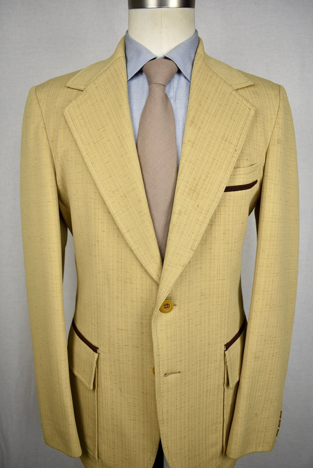 1970-80's Montgomery Ward Yellow W/ Brown Trim Polyester Sport Coat ...