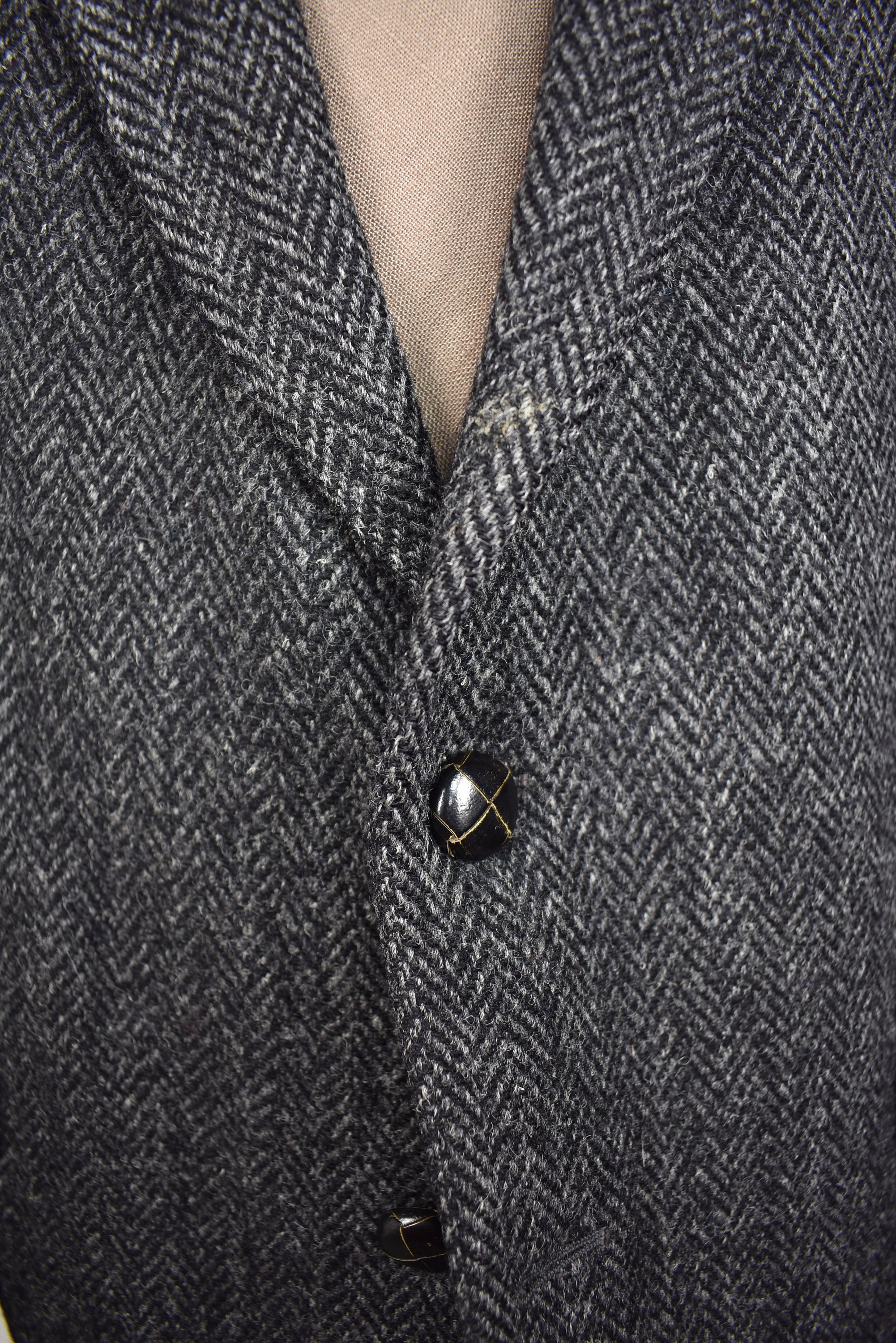 Harris Tweed "fashion Bar" Dark Gray Herringbone Two Button Sport Coat ...