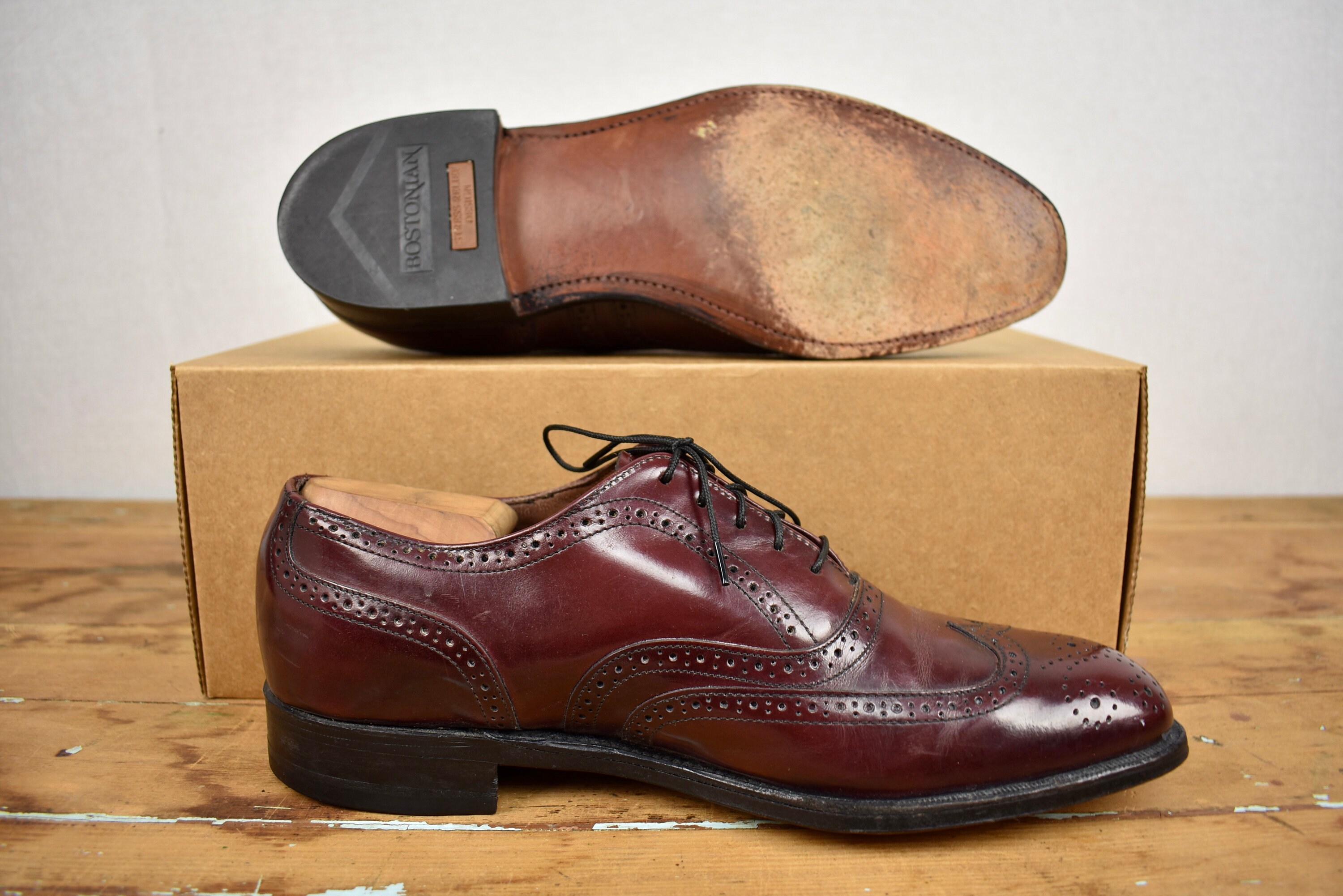 Bostonian Burgundy Wingtip Balmoral W/ Brogue Styling Size: 9D - Etsy
