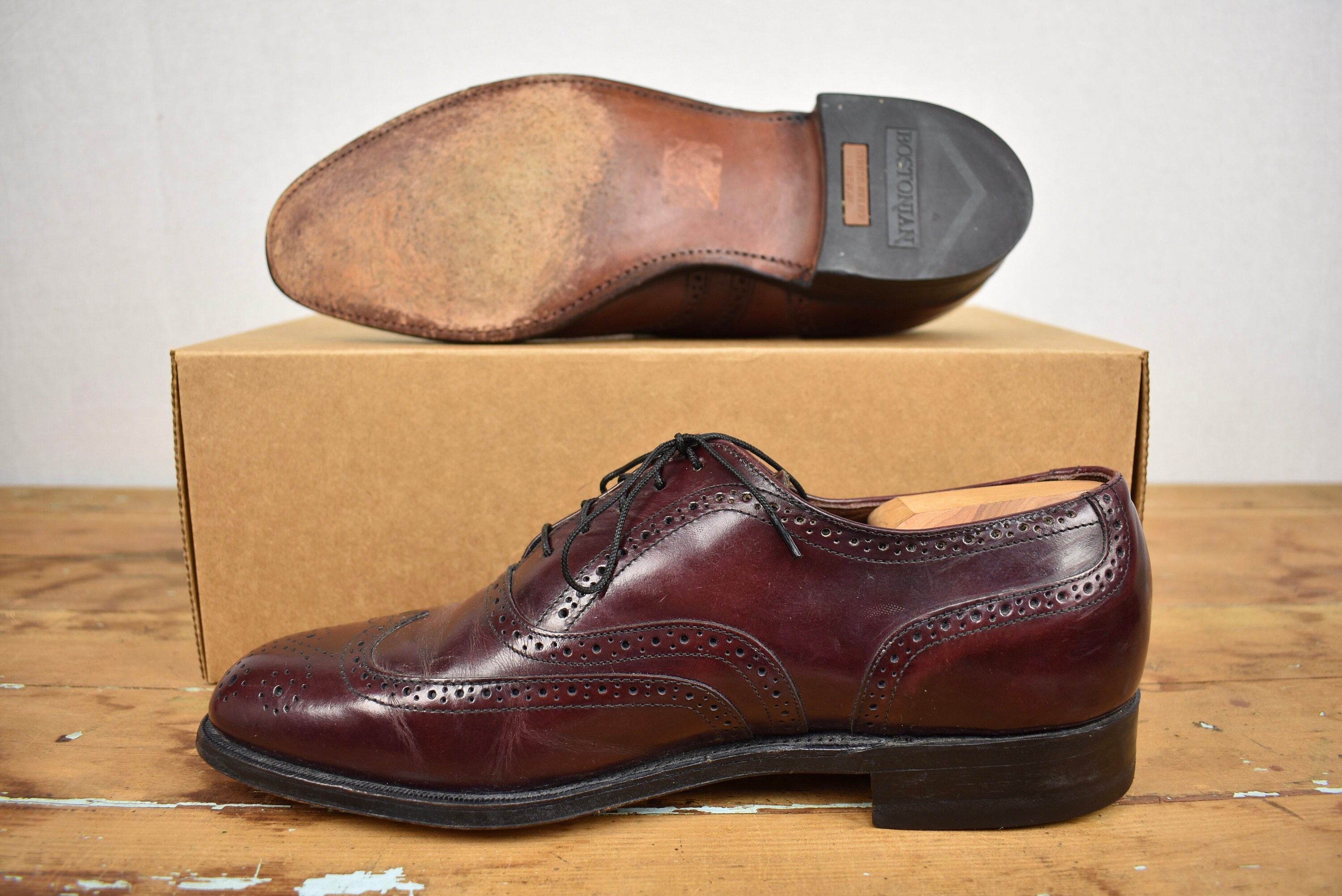 Bostonian Burgundy Wingtip Balmoral W/ Brogue Styling Size: 9D - Etsy