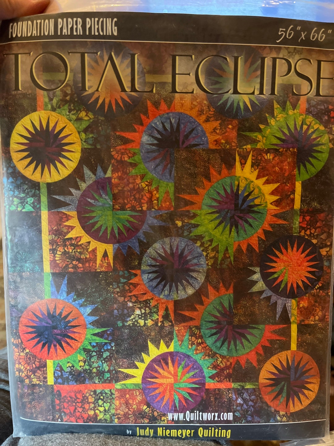 Total Eclipse Quilt Pattern Foundation Piecing by Judy Niemeyer for ...