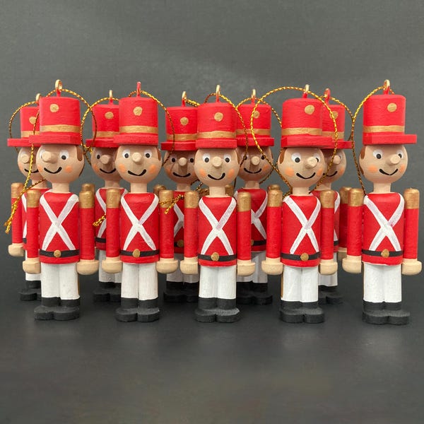 Wood Toy Soldiers - Etsy