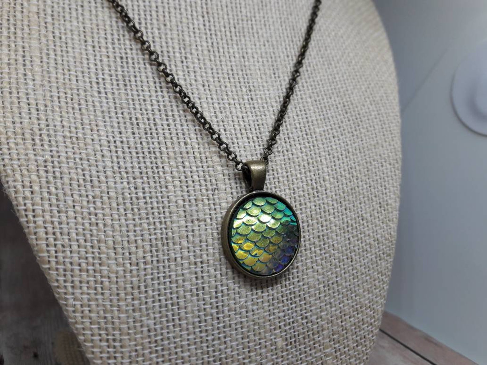 20mm Mermaid Scale Pendant Dragon Scale Jewelry Mermaid Necklace Dragon ...