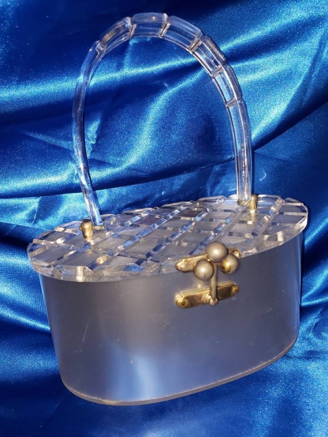 Vintage WHITE Metallic Satin Lucite Purse With Clear Carved Lucite Lid ...