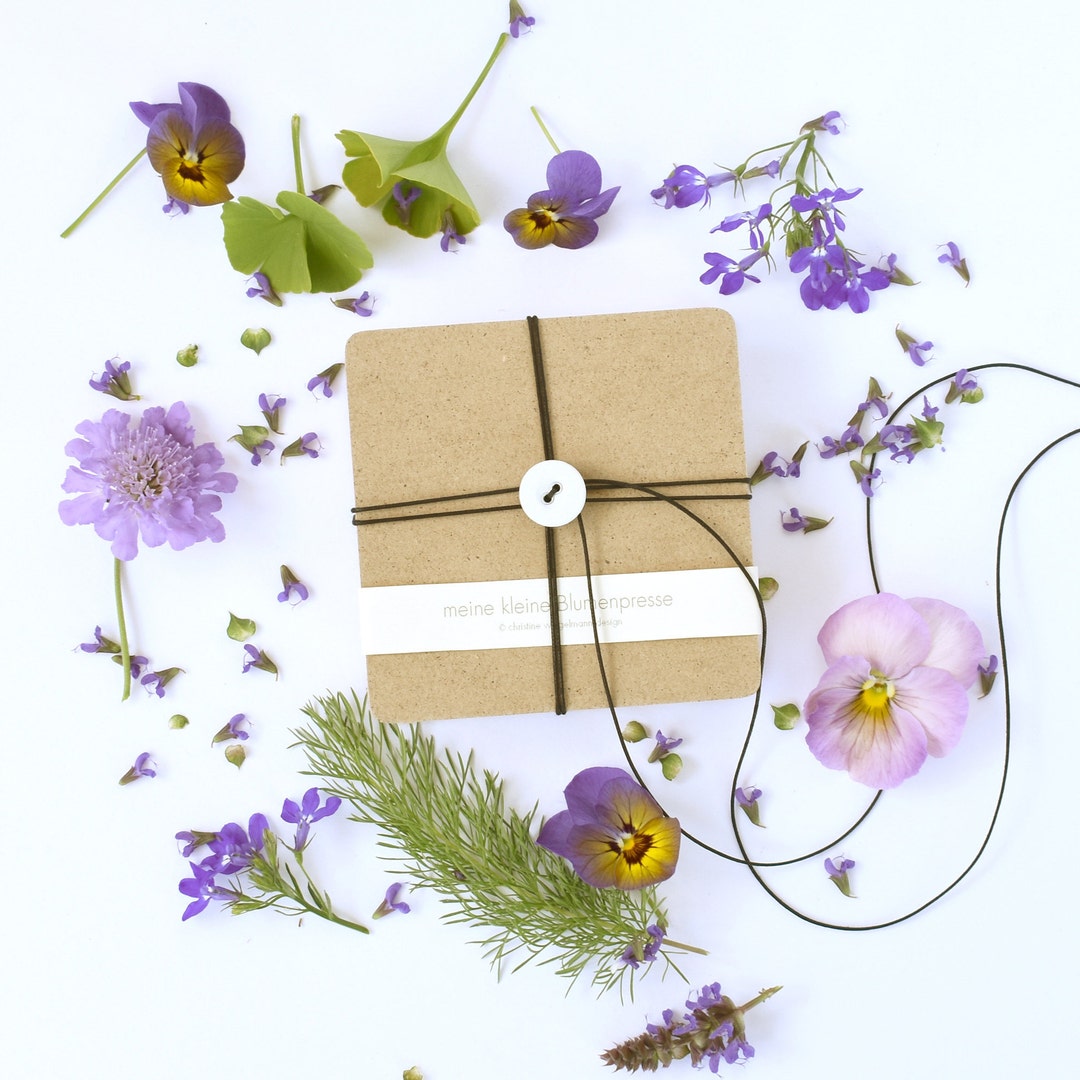 Small Flower Press to Go, Plant Press for Herbarium, Press Flowers, for ...