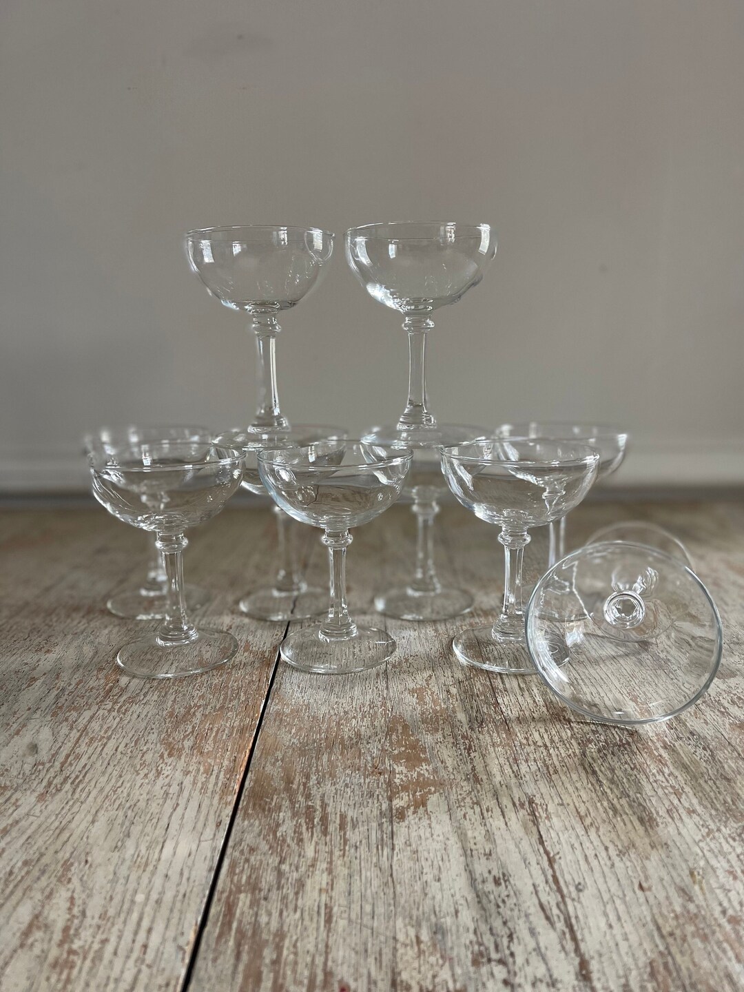 Mid Century Paneled Stem Coupe Champagne Glasses Bulk | Flat Champagne ...
