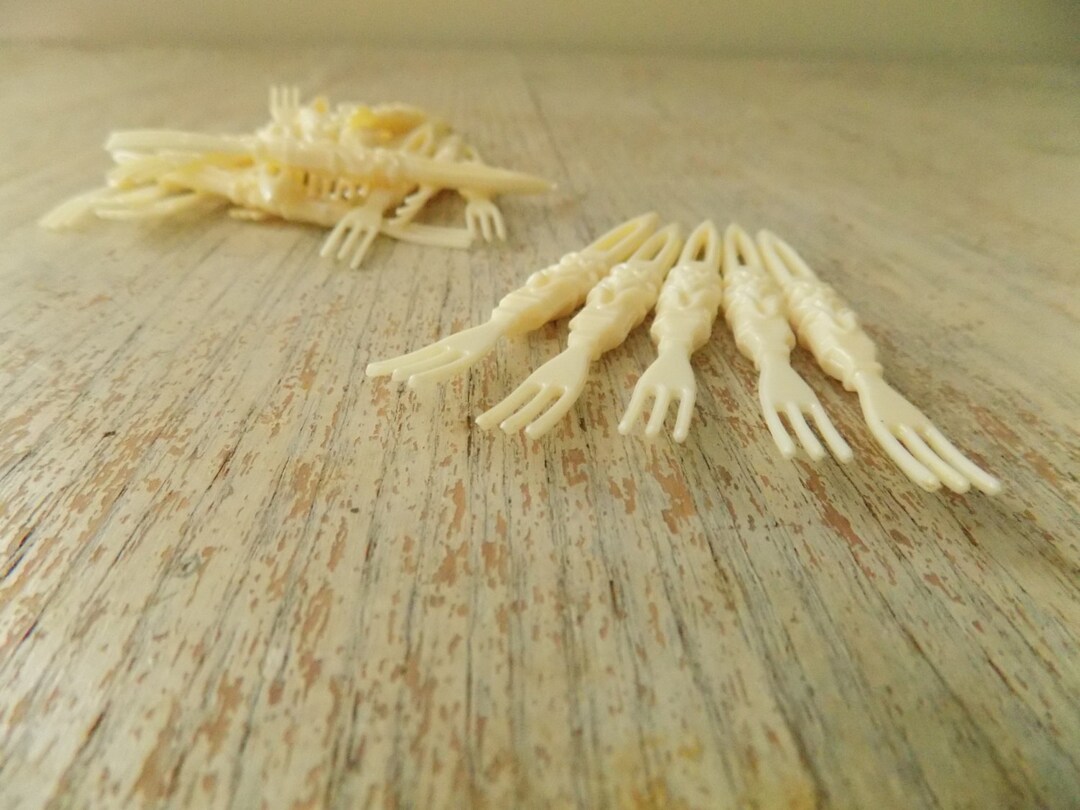 Vintage Plastic Molded Cocktail Forks Set of 23 | Mid Century Appetizer ...