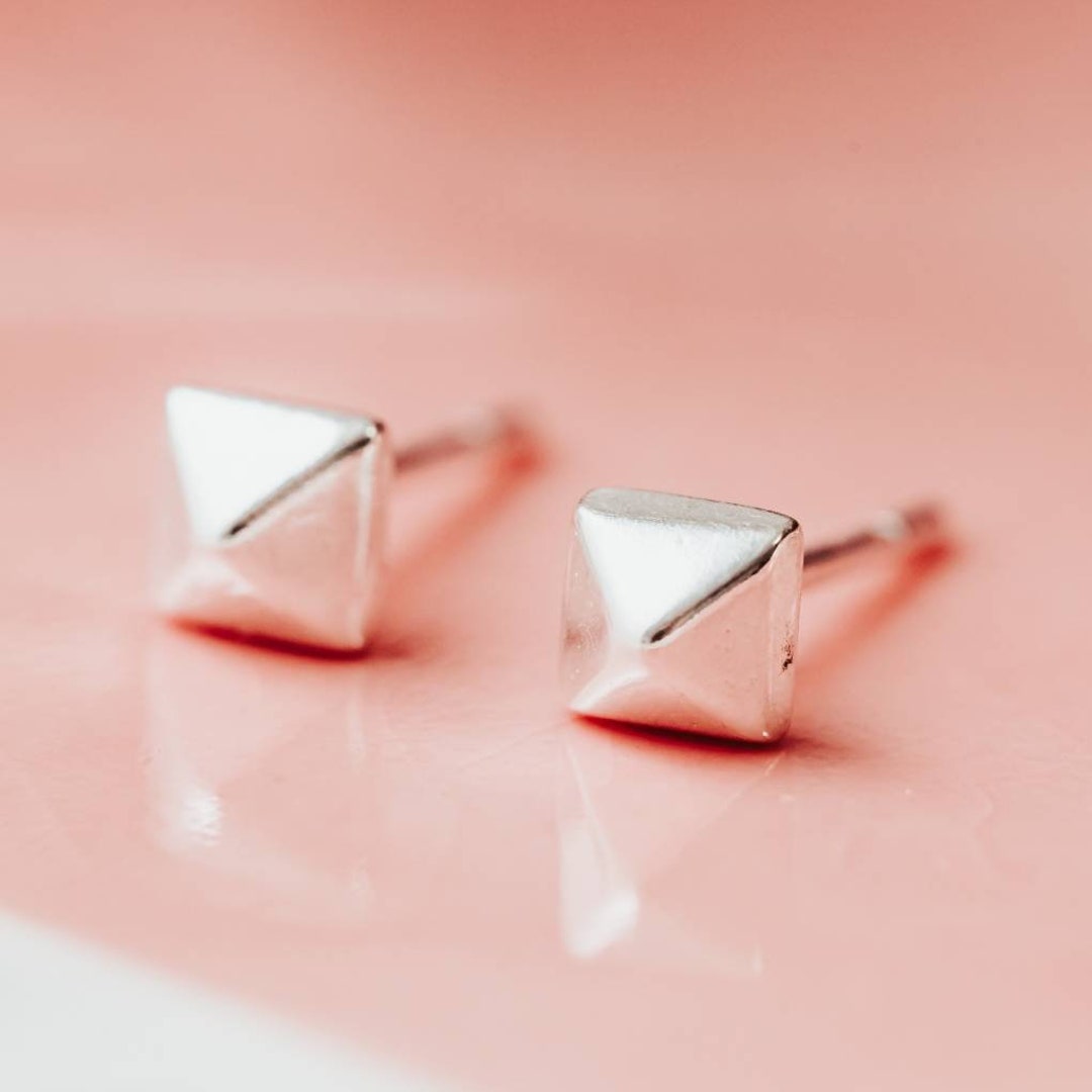 Sterling Silver Pyramid Stud Earrings: 3D Geometric Jewelry - Etsy