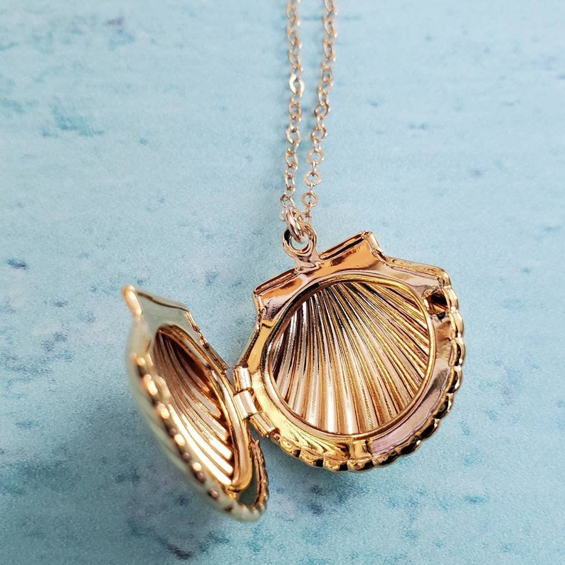 Seashell Locket Necklace Vintage Style Scallop Gold Charm | Etsy