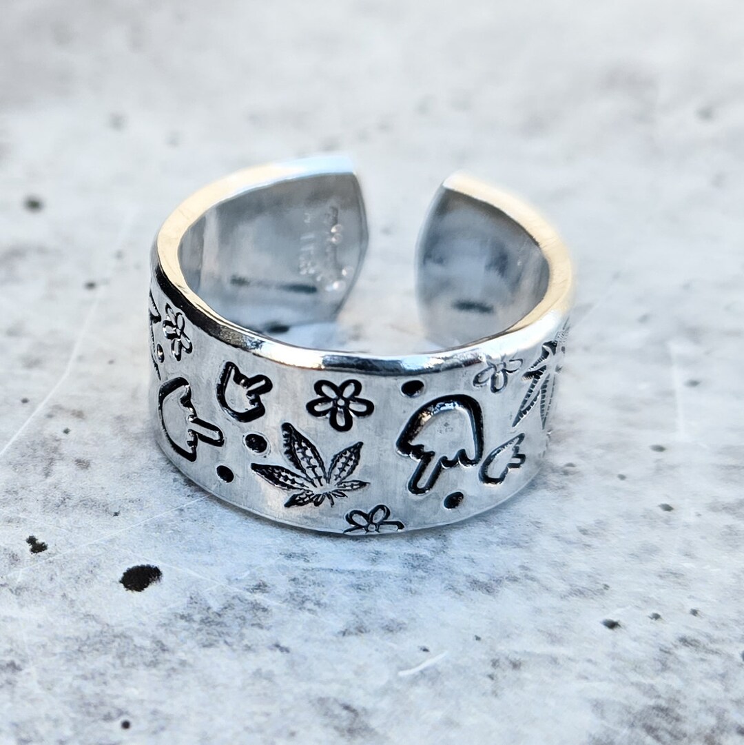 Hemp Leaf Middle Finger Ring - Marijuana Leaf Silver Ring - Silver His ...