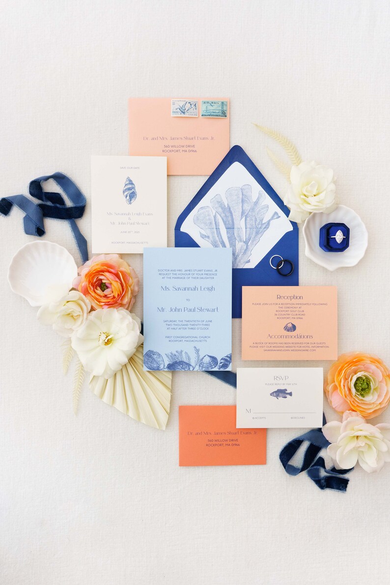 Matrimonio nautico Save the Date Card con illustrazione di conchiglia ...