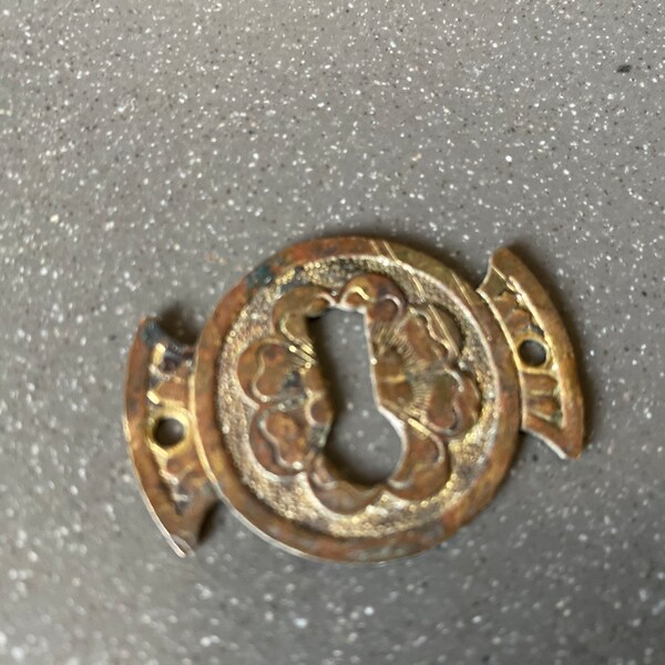 Keyhole Covers - Etsy