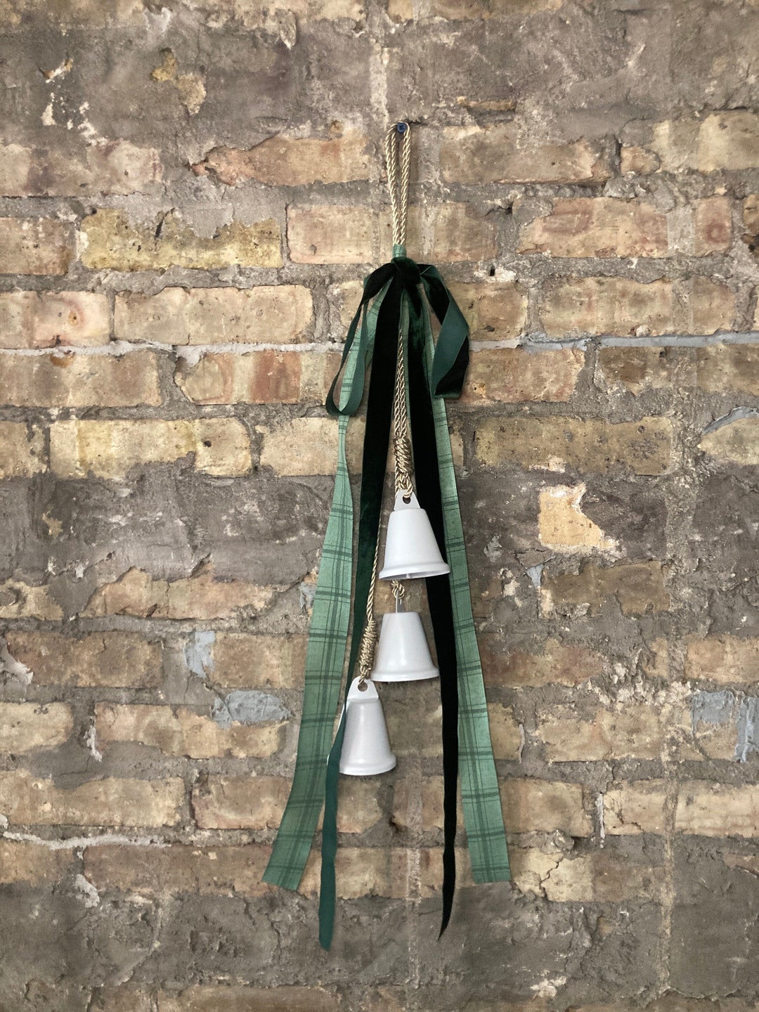 Christmas Bell Cluster Set of 3 I White Metal Bell Bunch I Sleigh Bells ...