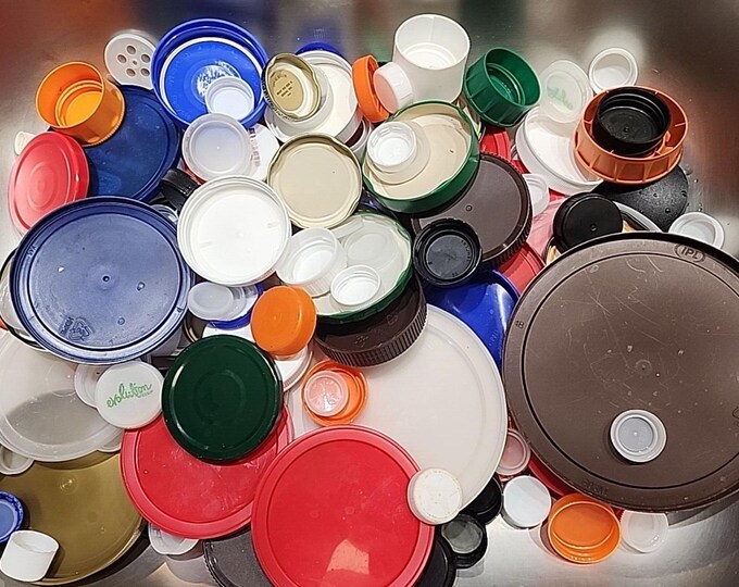 200 Plastic/metal Bottle Caps/lids for Craft Projects, Varied Sizes ...