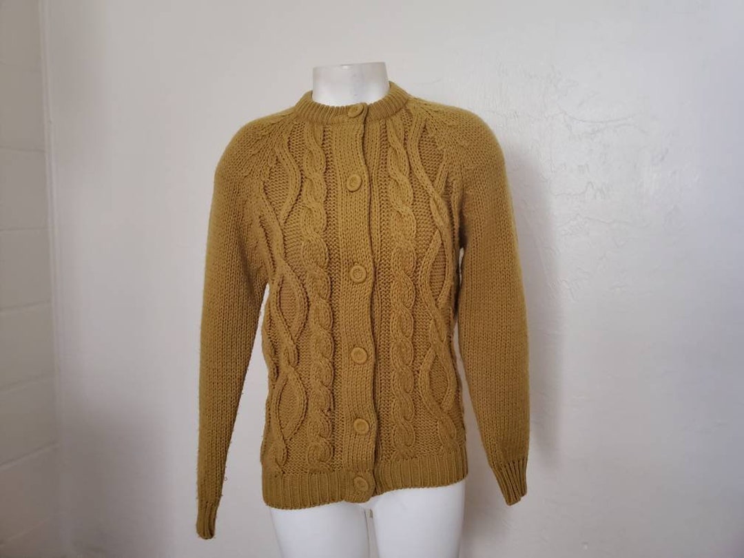 Vintage 1970s fully Fashioned Chartreuse Cardigan - Etsy