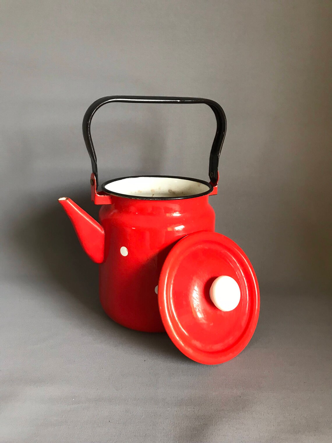 Vintage Enamel Kettle / Enamelware / White Enamel / Polka Dot - Etsy